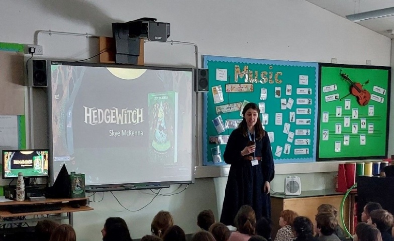 Tetherdown School - Sky McKenna Author Visit Celebrating WBD