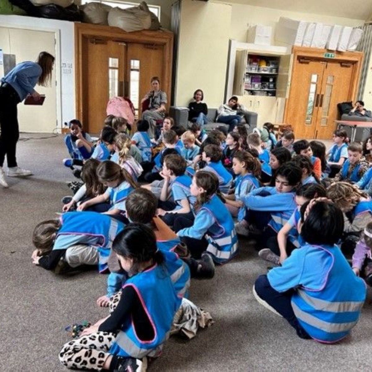 Tetherdown School - Year 3 Trip to St James' Church